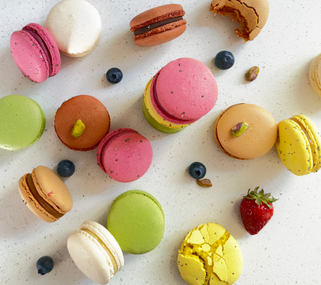 10 Mixed Flavours of Macarons in a gift box – Little French Cafe